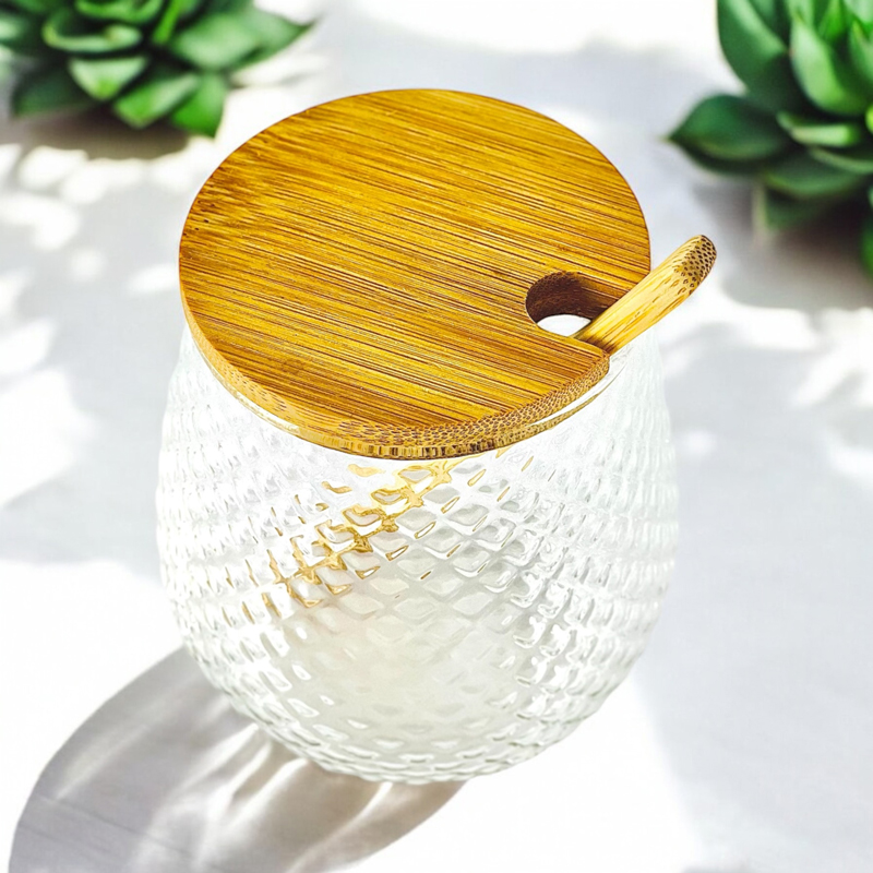 طقم برطمانات زجاج 3 قطع للتوابل مع قاعدة خشب 350 مللي – Cairo99